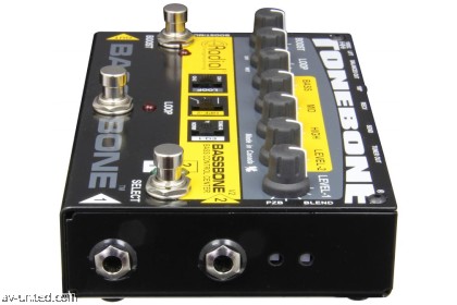 Radial Engineering TONEBONE Bassbone V2 Bass Preamp & Boost